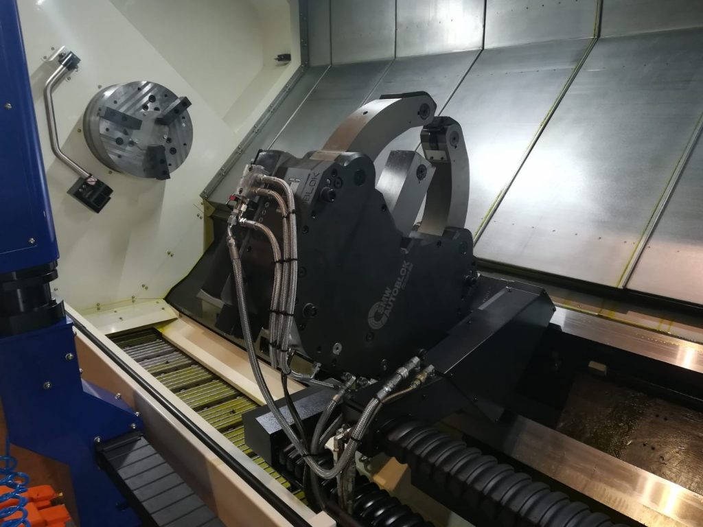 RX6 con il mandrino KNCS 500: nuova applicazione - SMW Autoblok IT